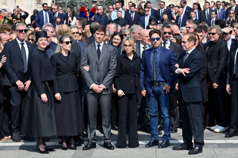 Testamento di Silvio Berlusconi: ecco cosa ha deciso la famiglia