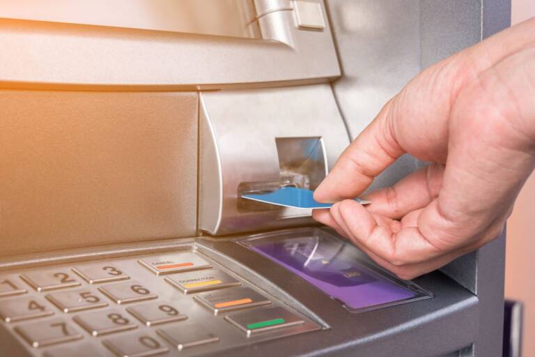 Bancomat e Pos Down in Italia: ecco cosa sta succedendo