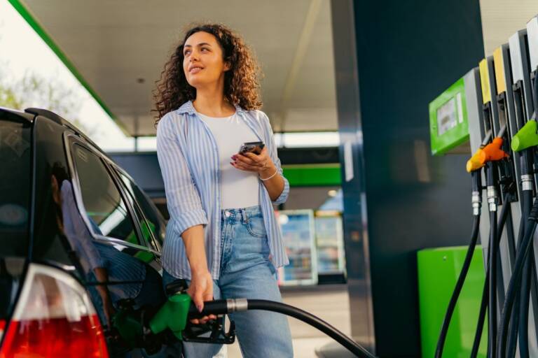 Il prezzo dei carburanti in autostrada: benzina, diesel, GPL e metano