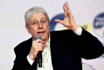 Mario Giordano esplode in diretta TV: "È in mezzo a noi", il video shock