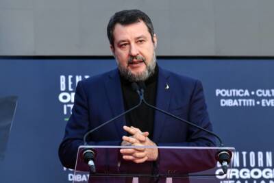 Salvini e la gaffe con Ermal Meta: la risposta all'artista