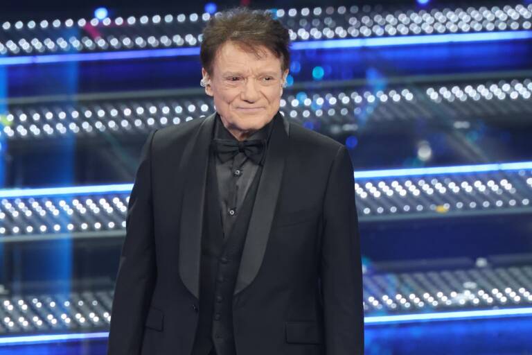 Massimo Ranieri con l'occhio rosso a Sanremo: cosa è successo